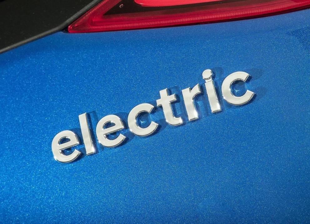 kuru lietotu elektromobili izvēlēties