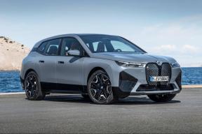Overview of BMW iX 2022