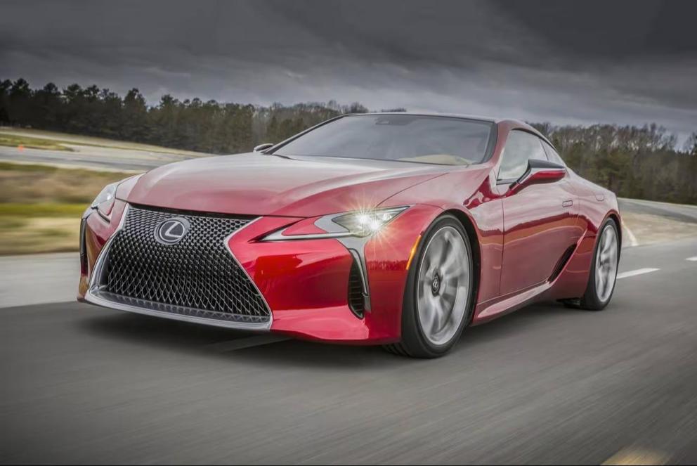 Apskats par Lexus LC 2026
