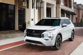 Overview of Mitsubishi Outlander 2023