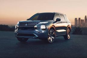 Overview of Mitsubishi Outlander 2025