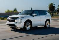 Apskats par Mitsubishi Outlander 2026