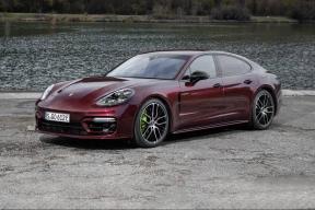Overview of Porsche Panamera 2023
