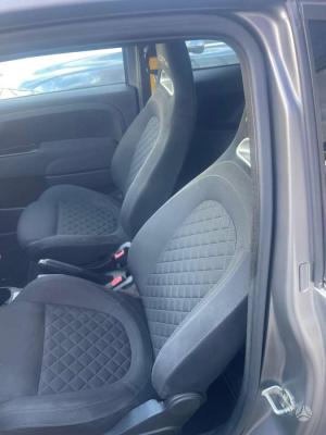 Abarth 595 2020 in Kaunas, with an engine capacity of 1.40 L and mileage of 60 thousand km for 19000 €, photo 8 on AUTOMOTO.COM.LV