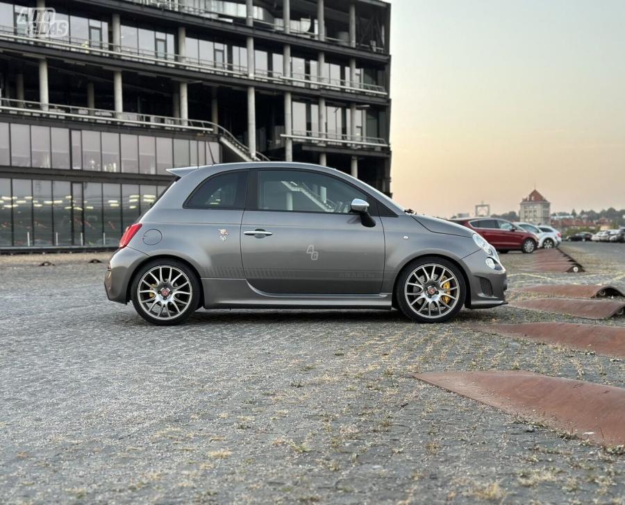 Abarth 595 2015 Kauņa, ar dzinēja tilpumu 1.40 L un nobraukumu 99 tūkst. km par 12500 €, foto 1 vietnē AUTOMOTO.COM.LV