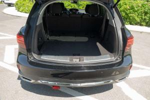 Black Acura MDX 2017 in Vilnius, with an engine capacity of 3.47 L and mileage of 208 thousand km for 16900 €, photo 19 on AUTOMOTO.COM.LV