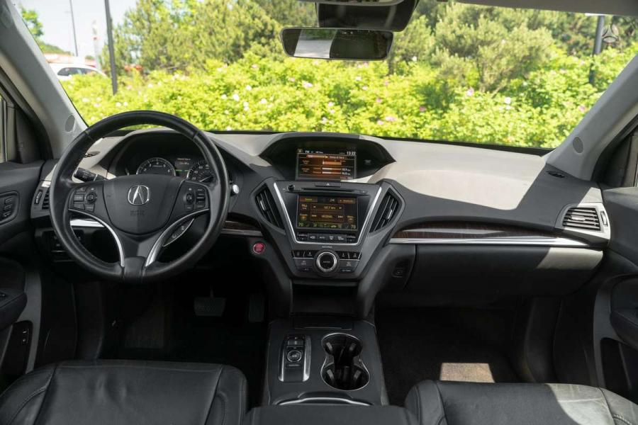 Black Acura MDX 2017 in Vilnius, with an engine capacity of 3.47 L and mileage of 208 thousand km for 16900 €, photo 22 on AUTOMOTO.COM.LV