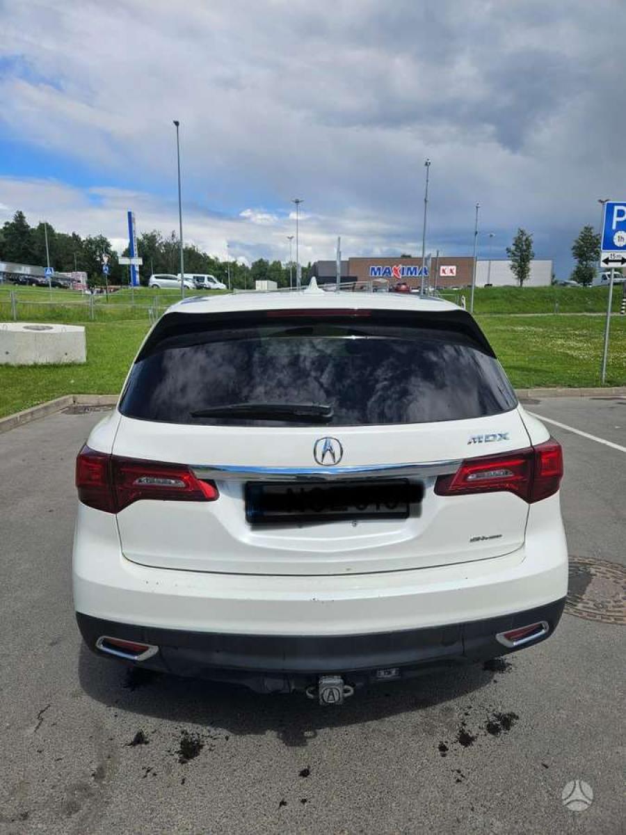 White Acura MDX 2016 in Vilnius, with an engine capacity of 3.50 L and mileage of 209 thousand km for 13500 €, photo 3 on AUTOMOTO.COM.LV