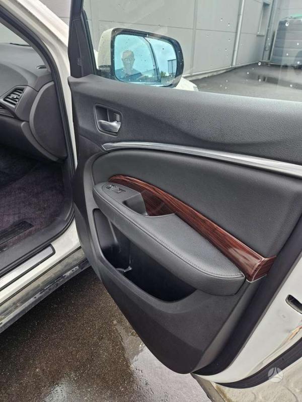 Balts Acura MDX 2016 Viļņa, ar dzinēja tilpumu 3.50 L un nobraukumu 209 tūkst. km par 13500 €, foto 7 vietnē AUTOMOTO.COM.LV