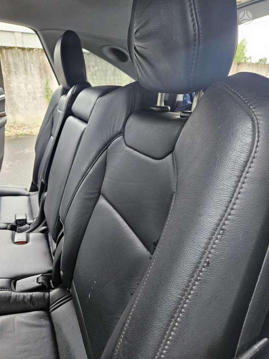 White Acura MDX 2016 in Vilnius, with an engine capacity of 3.50 L and mileage of 209 thousand km for 13500 €, photo 17 on AUTOMOTO.COM.LV