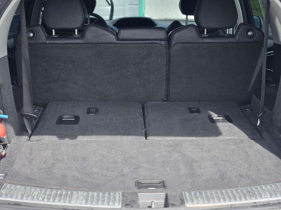 White Acura MDX 2016 in Vilnius, with an engine capacity of 3.50 L and mileage of 209 thousand km for 13500 €, photo 29 on AUTOMOTO.COM.LV