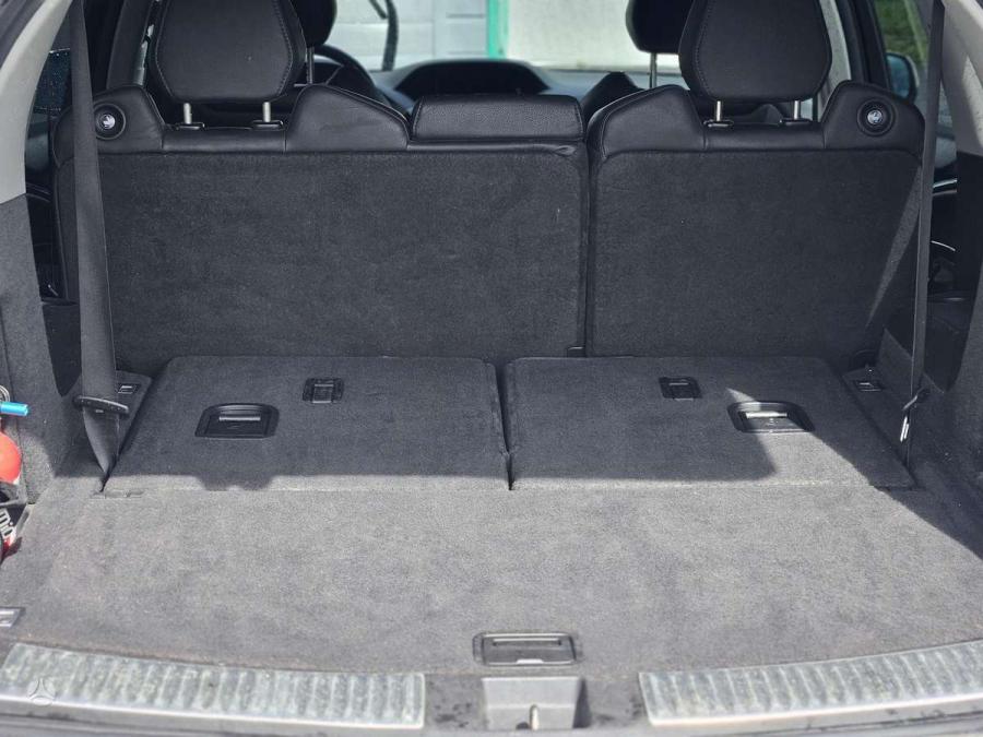 White Acura MDX 2016 in Vilnius, with an engine capacity of 3.50 L and mileage of 209 thousand km for 13500 €, photo 30 on AUTOMOTO.COM.LV