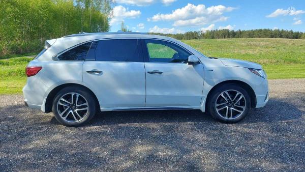 Balts Acura MDX 2020 Alīta, ar dzinēja tilpumu 3.00 L un nobraukumu 54 tūkst. km par 33900 €, foto 2 vietnē AUTOMOTO.COM.LV