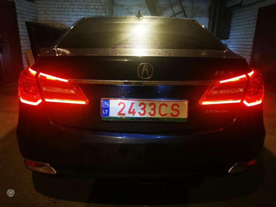 Melns Acura RLX 2017 Viļņa, ar dzinēja tilpumu 3.50 L un nobraukumu 65 tūkst. km par 18800 €, foto 8 vietnē AUTOMOTO.COM.LV