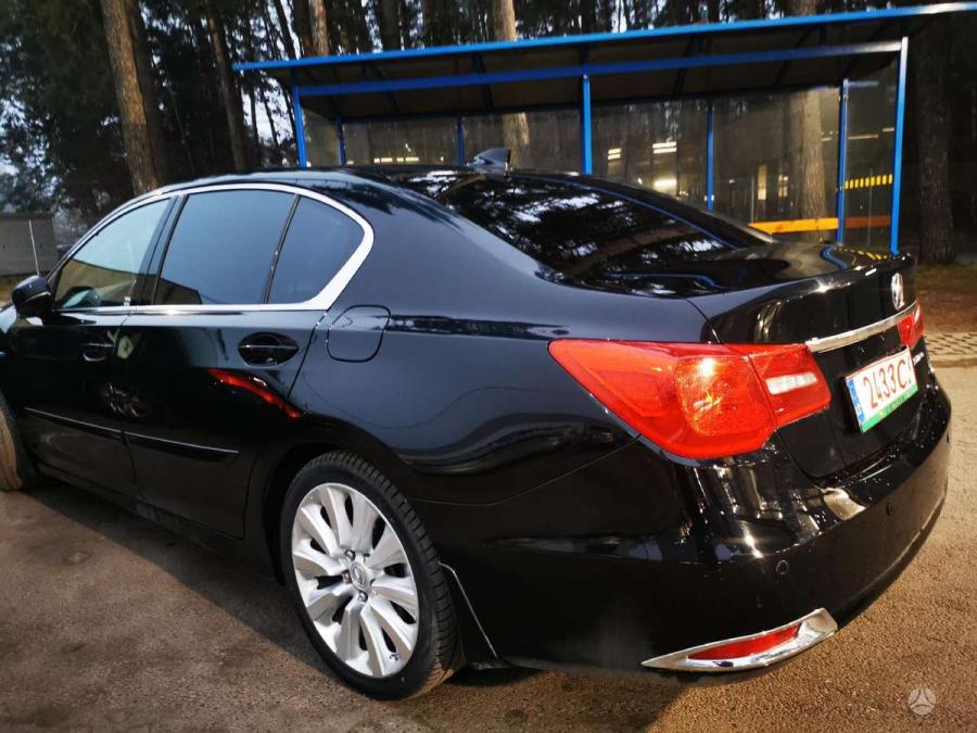 Black Acura RLX 2017 in Vilnius, with an engine capacity of 3.50 L and mileage of 65 thousand km for 18800 €, photo 10 on AUTOMOTO.COM.LV