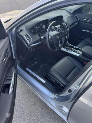 Grey Acura TLX 2020 in Alytus, with an engine capacity of 2.36 L and mileage of 52 thousand km for 23000 €, photo 7 on AUTOMOTO.COM.LV