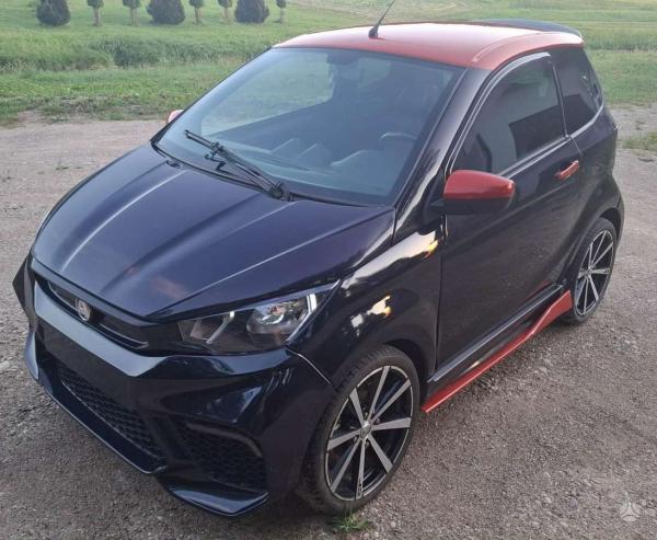 Black Aixam City 2020 in Silale, with an engine capacity of 0.48 L and mileage of 45 thousand km for 8800 €, photo 2 on AUTOMOTO.COM.LV