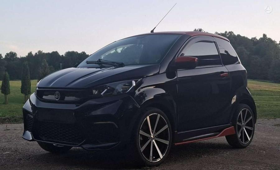 Black Aixam City 2020 in Silale, with an engine capacity of 0.48 L and mileage of 45 thousand km for 8800 €, photo 4 on AUTOMOTO.COM.LV