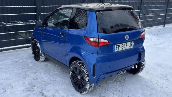Blue Aixam City 2020 in Jonava, with an engine capacity of 0.00 L and mileage of 32 thousand km for 5800 €, photo 5 on AUTOMOTO.COM.LV