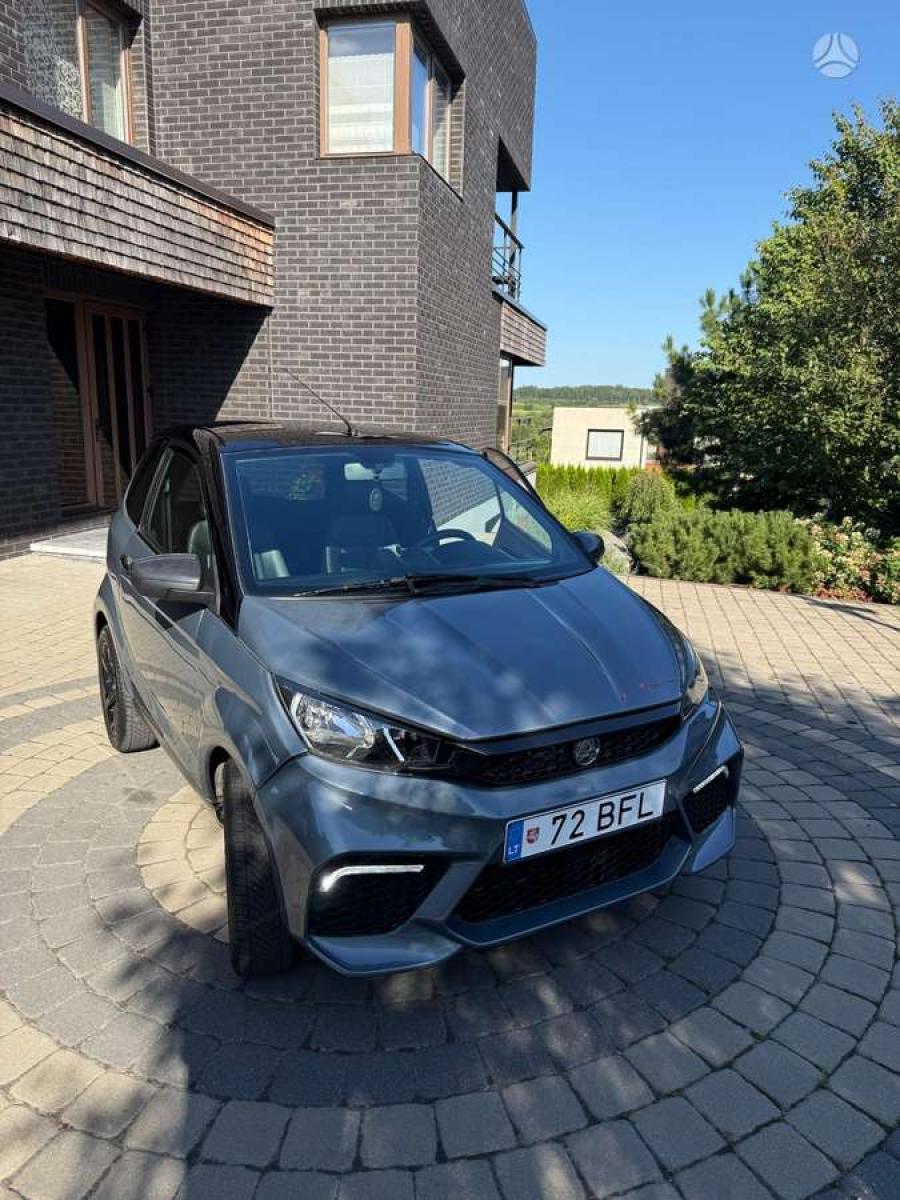 Zils Aixam City 2023 Kauņa, ar dzinēja tilpumu 0.50 L un nobraukumu 28 tūkst. km par 9699 €, foto 4 vietnē AUTOMOTO.COM.LV