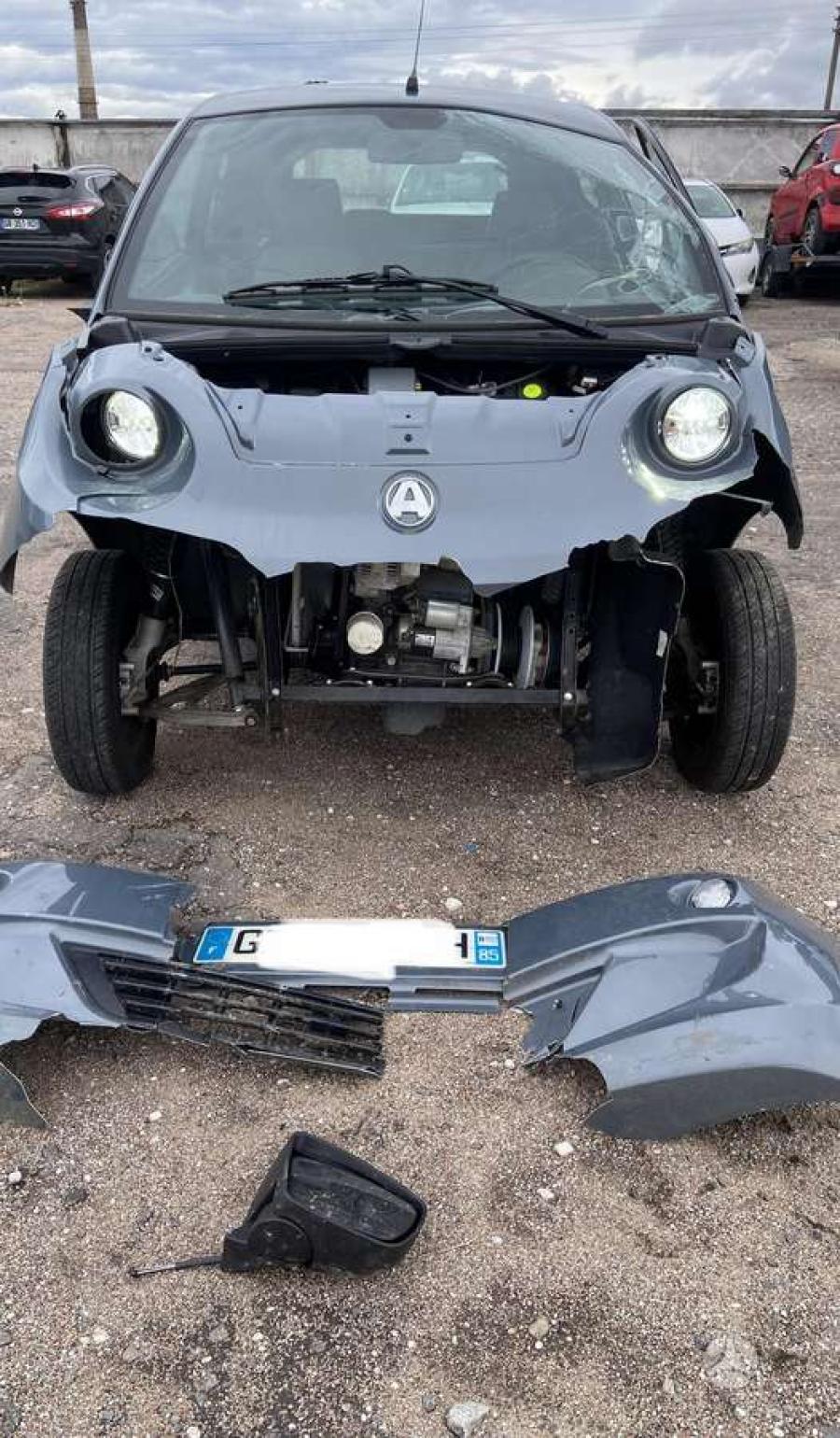 Zils Aixam City 2024 Tauragė, ar dzinēja tilpumu 0.50 L un nobraukumu 7 tūkst. km par 4800 €, foto 10 vietnē AUTOMOTO.COM.LV