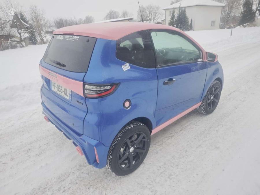 Zils Aixam City 2025 Telšiai, ar dzinēja tilpumu 0.00 L un nobraukumu 650 tūkst. km par 9900 €, foto 10 vietnē AUTOMOTO.COM.LV