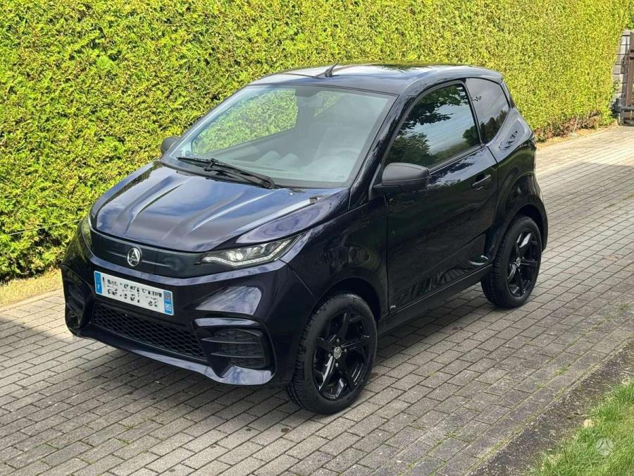 Blue Aixam City 2025 in Kaunas, with an engine capacity of 0.00 L and mileage of 0 thousand km for 11500 €, photo 4 on AUTOMOTO.COM.LV