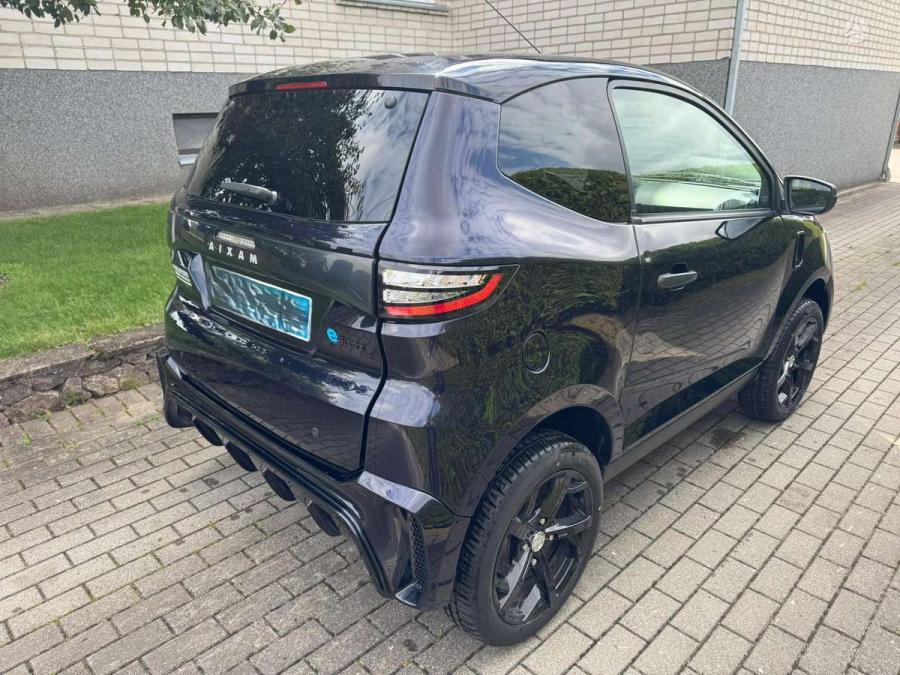 Blue Aixam City 2025 in Kaunas, with an engine capacity of 0.00 L and mileage of 0 thousand km for 11500 €, photo 9 on AUTOMOTO.COM.LV