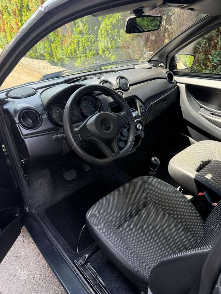 Grey Aixam City 2017 in Kaunas, with an engine capacity of 0.49 L and mileage of 33 thousand km for 4300 €, photo 10 on AUTOMOTO.COM.LV