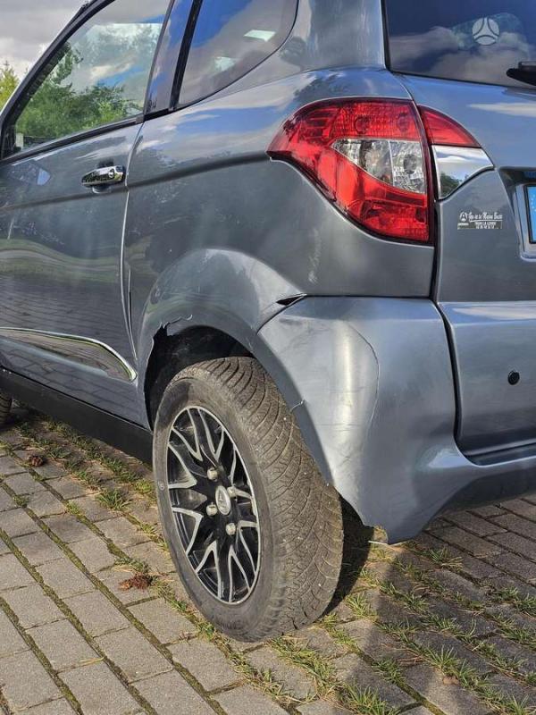 Grey Aixam City 2016 in Klaipeda, with an engine capacity of 0.40 L and mileage of 40 thousand km for 4200 €, photo 9 on AUTOMOTO.COM.LV