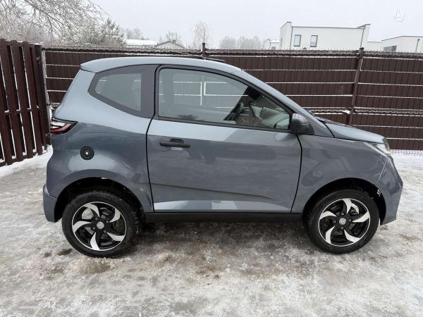 Pelēks Aixam City 2024 Viļņa, ar dzinēja tilpumu 0.48 L un nobraukumu 8 tūkst. km par 10500 €, foto 2 vietnē AUTOMOTO.COM.LV