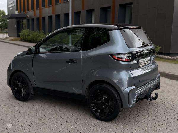 Grey Aixam City 2025 in Taurage, with an engine capacity of 0.00 L and mileage of 8 thousand km for 11400 €, photo 4 on AUTOMOTO.COM.LV