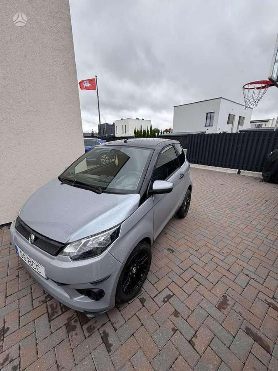Pelēks Aixam City 2018 Kauņa, ar dzinēja tilpumu 0.40 L un nobraukumu 91 tūkst. km par 6900 €, foto 1 vietnē AUTOMOTO.COM.LV