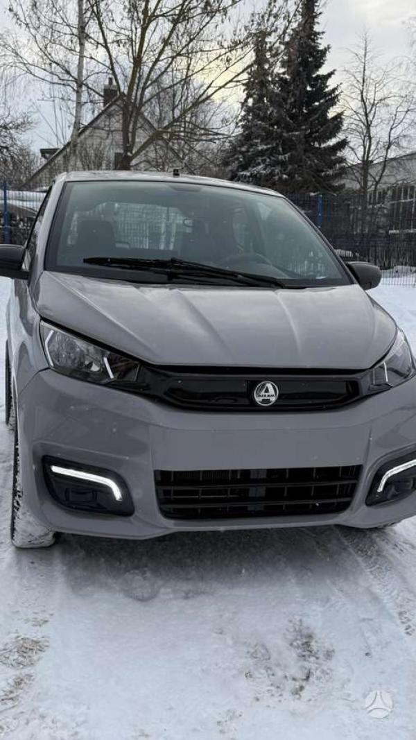 Grey Aixam City 2023 in Kaunas, with an engine capacity of 0.50 L and mileage of 15 thousand km for 9500 €, photo 9 on AUTOMOTO.COM.LV