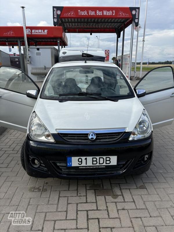 Aixam City 2011 in Joniskis, with an engine capacity of 0.40 L and mileage of 50 thousand km for 3800 €, photo 5 on AUTOMOTO.COM.LV
