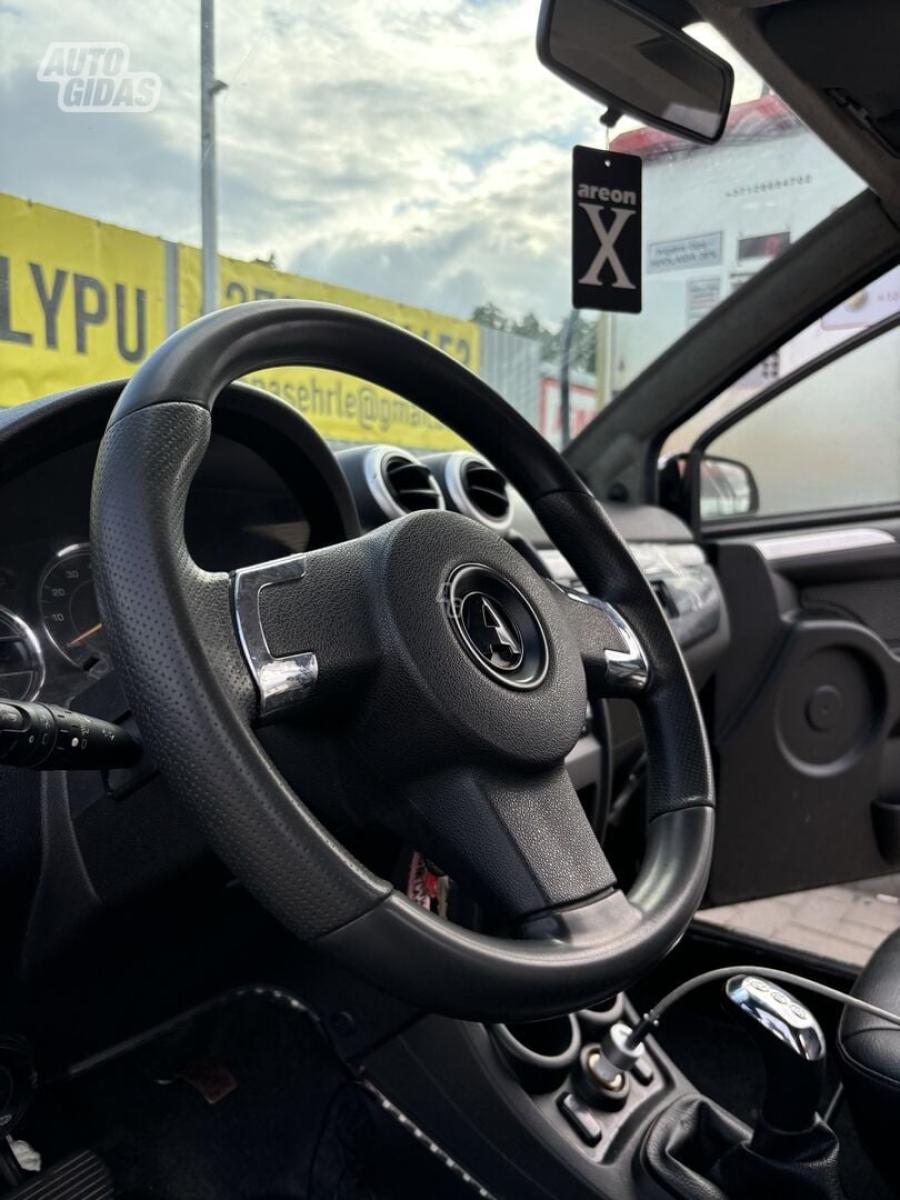 Aixam City 2011 in Joniskis, with an engine capacity of 0.40 L and mileage of 50 thousand km for 3800 €, photo 18 on AUTOMOTO.COM.LV