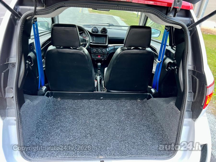Aixam City 2021 Tallina, ar dzinēja tilpumu 0.48 L un nobraukumu 0 tūkst. km par 7990 €, foto 14 vietnē AUTOMOTO.COM.LV