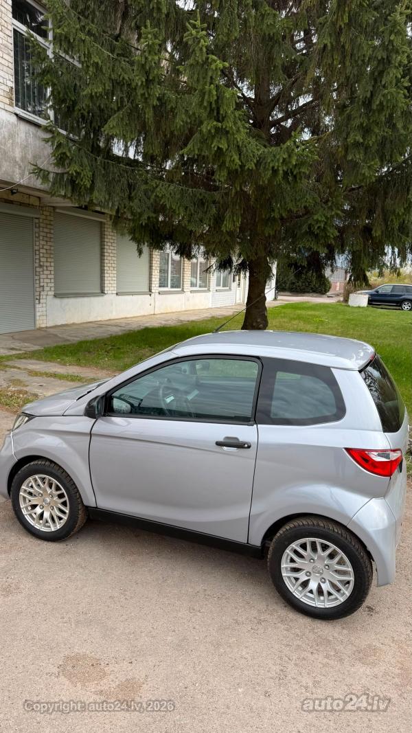 Aixam City 2023 in Tallinn, with an engine capacity of 0.00 L and mileage of 8 thousand km for 9900 €, photo 3 on AUTOMOTO.COM.LV