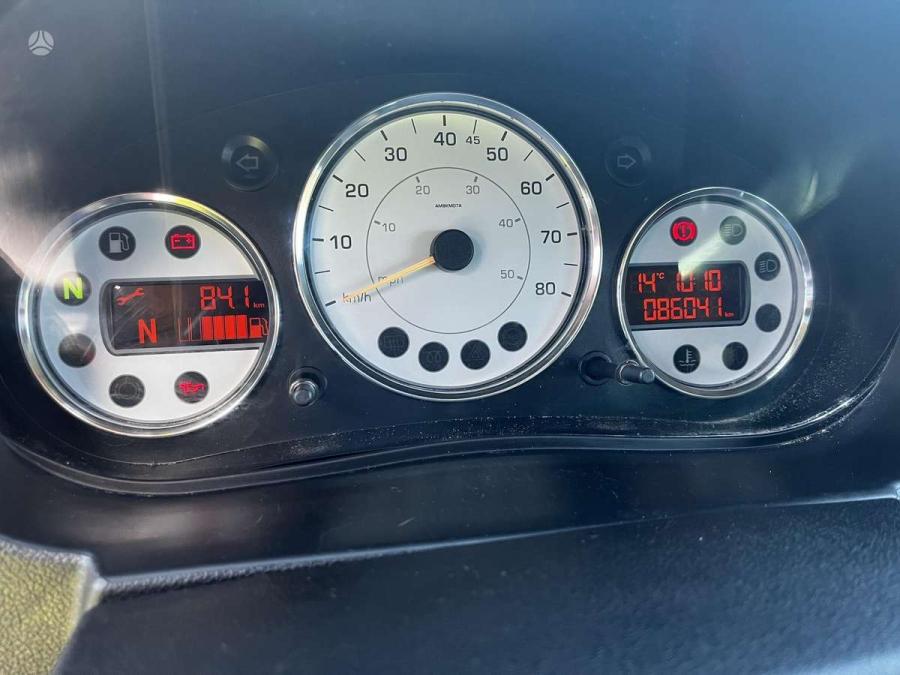 Red Aixam City 2014 in Alytus, with an engine capacity of 0.48 L and mileage of 85 thousand km for 4500 €, photo 12 on AUTOMOTO.COM.LV