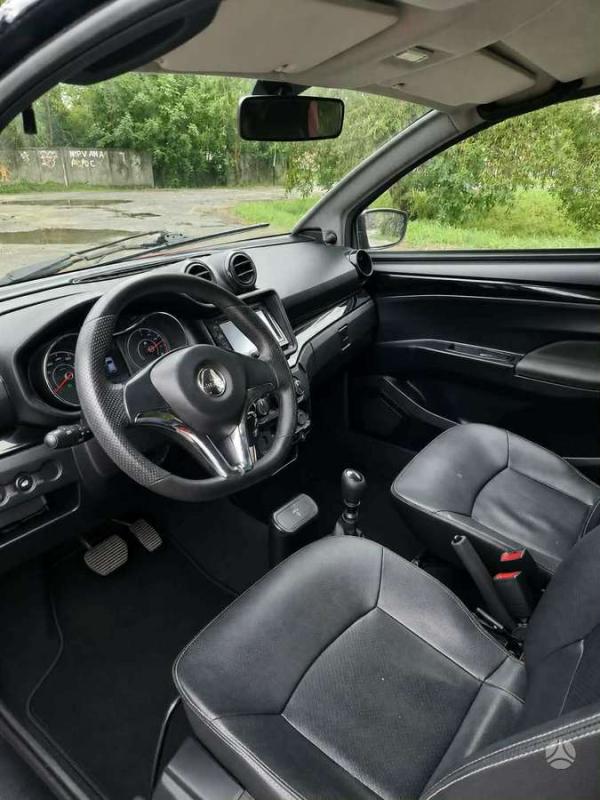 Sarkans Aixam City 2019 Šauļi, ar dzinēja tilpumu 0.50 L un nobraukumu 29 tūkst. km par 7500 €, foto 6 vietnē AUTOMOTO.COM.LV