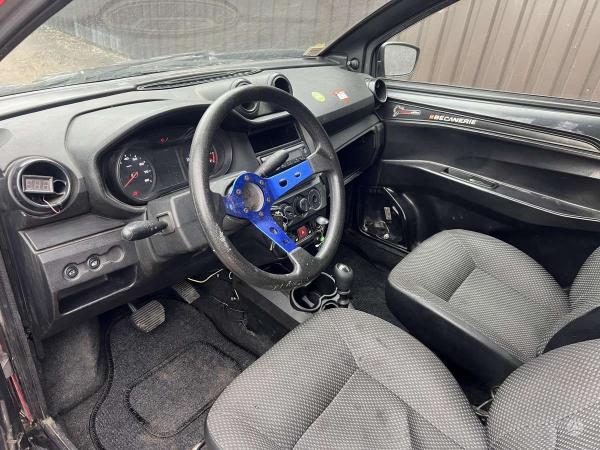 Sarkans Aixam City 2022 Kauņa, ar dzinēja tilpumu 0.50 L un nobraukumu 33 tūkst. km par 3700 €, foto 9 vietnē AUTOMOTO.COM.LV
