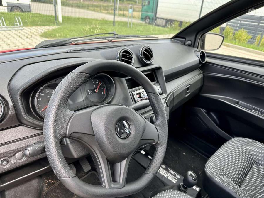 Red Aixam City 2026 in Telschi, with an engine capacity of 0.48 L and mileage of 1 thousand km for 9200 €, photo 20 on AUTOMOTO.COM.LV