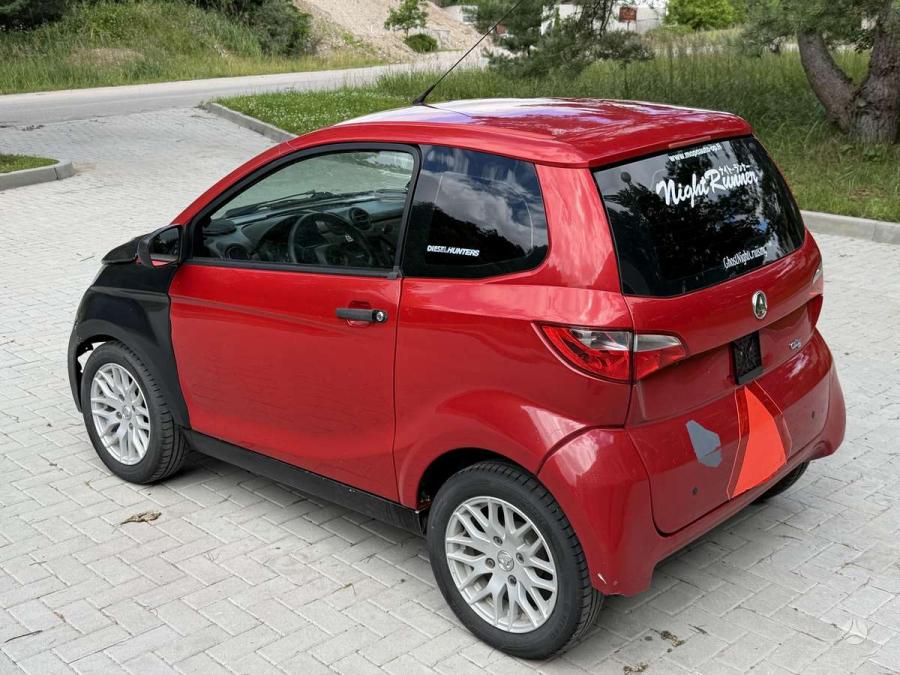 Red Aixam City 2016 in Prienai, with an engine capacity of 0.50 L and mileage of 70 thousand km for 3950 €, photo 4 on AUTOMOTO.COM.LV