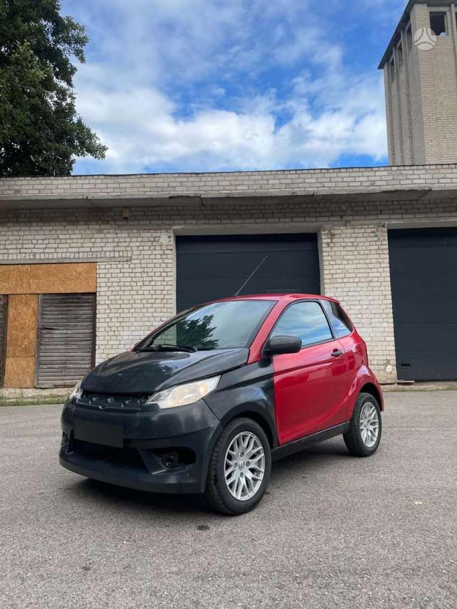 Sarkans Aixam City 2016 Prienai, ar dzinēja tilpumu 0.00 L un nobraukumu 71 tūkst. km par 4600 €, foto 1 vietnē AUTOMOTO.COM.LV