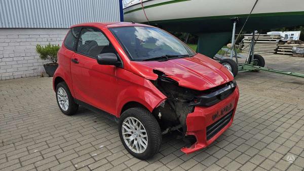 Red Aixam City 2023 in Marijampole, with an engine capacity of 0.48 L and mileage of 16 thousand km for 6100 €, photo 2 on AUTOMOTO.COM.LV