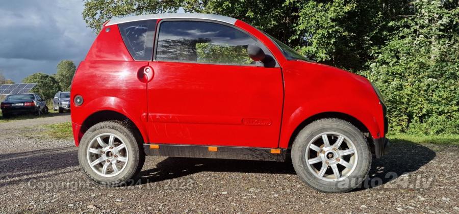 Red Aixam City 2007 in Tallinn, with an engine capacity of 0.50 L and mileage of 80 thousand km for 2800 €, photo 4 on AUTOMOTO.COM.LV