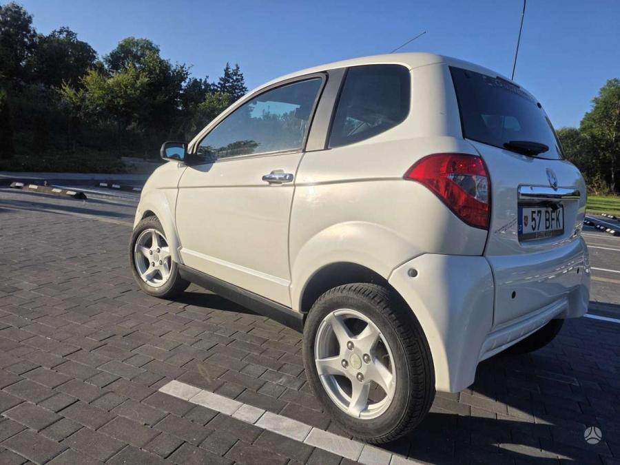 Balts Aixam City 2011 Kauņa, ar dzinēja tilpumu 0.40 L un nobraukumu 26 tūkst. km par 4500 €, foto 16 vietnē AUTOMOTO.COM.LV