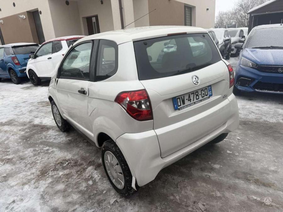 Balts Aixam City 2015 Viļņa, ar dzinēja tilpumu 0.40 L un nobraukumu 53 tūkst. km par 3400 €, foto 7 vietnē AUTOMOTO.COM.LV
