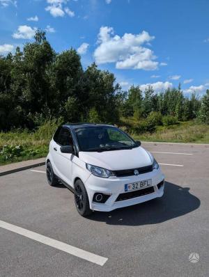 Balts Aixam City 2019 Kauņa, ar dzinēja tilpumu 0.48 L un nobraukumu 35 tūkst. km par 7700 €, foto  vietnē AUTOMOTO.COM.LV