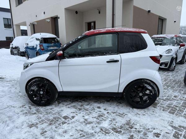 White Aixam City 2020 in Vilnius, with an engine capacity of 0.48 L and mileage of 19 thousand km for 8400 €, photo 7 on AUTOMOTO.COM.LV